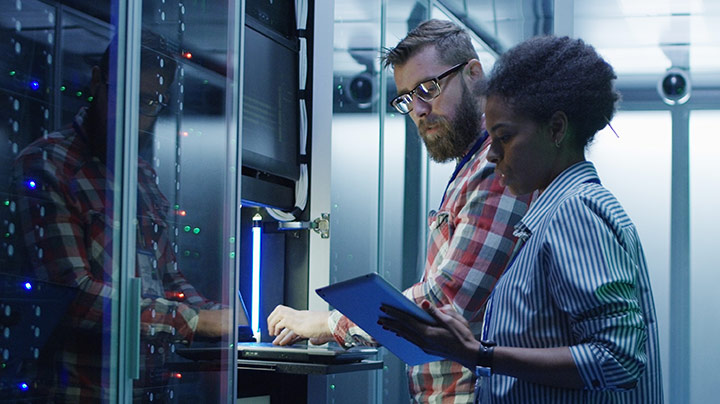 13 Essential Skills And Traits Of Effective IT Network Support Staff ...