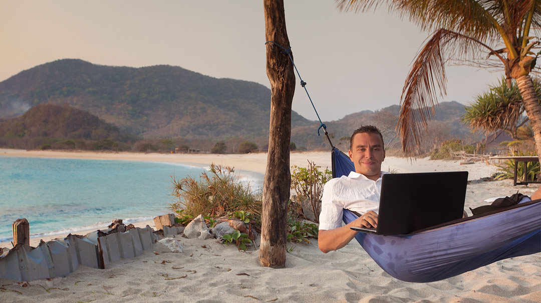 Desktop-as-a Service (DaaS): Enabling Remote Work Without Compromising ...